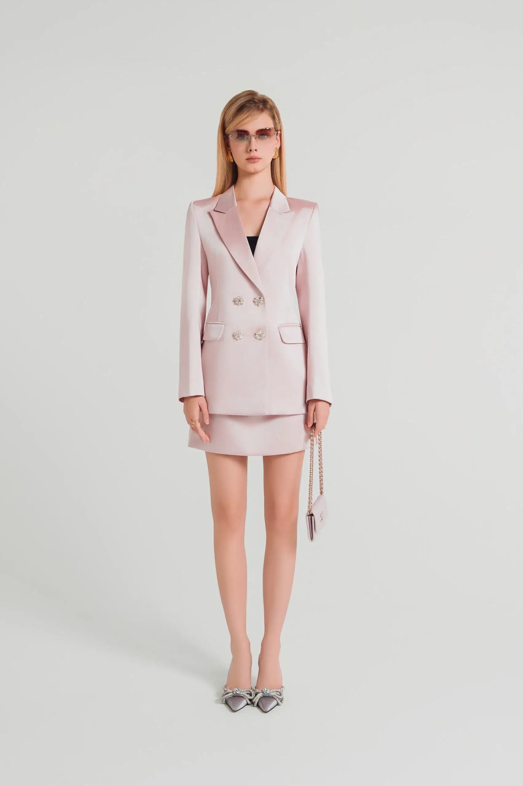 VANESSA SUIT – Tiffany Studio